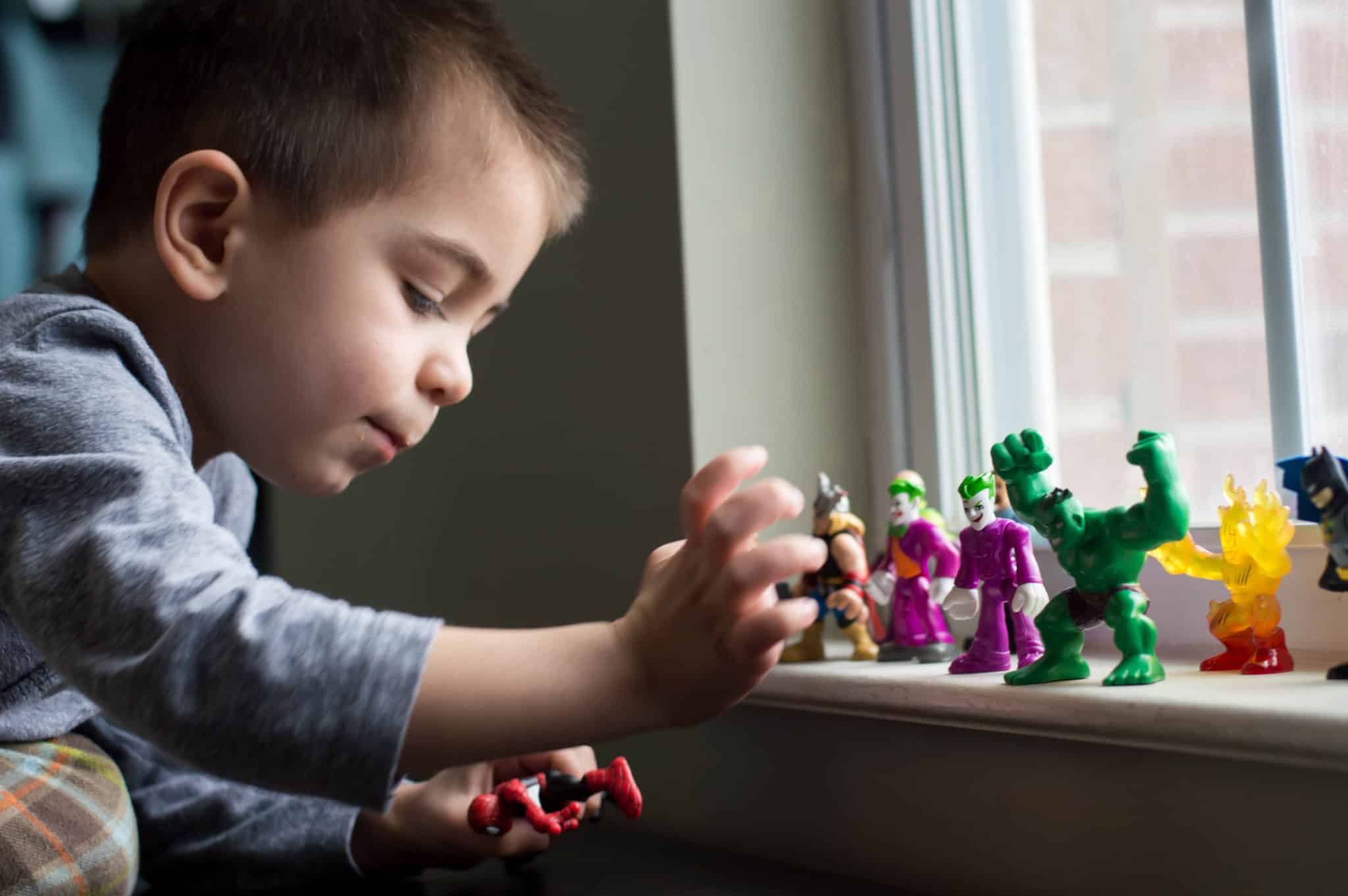 A Slightly Minimalist Approach to Toy Clutter That Will Change Your ...